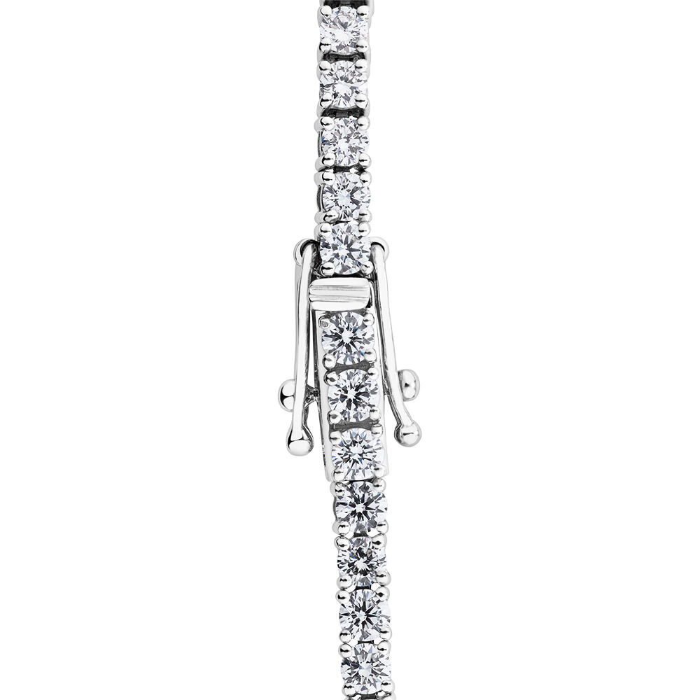 Gold Bracelets & Bangles at Michael Hill Canada